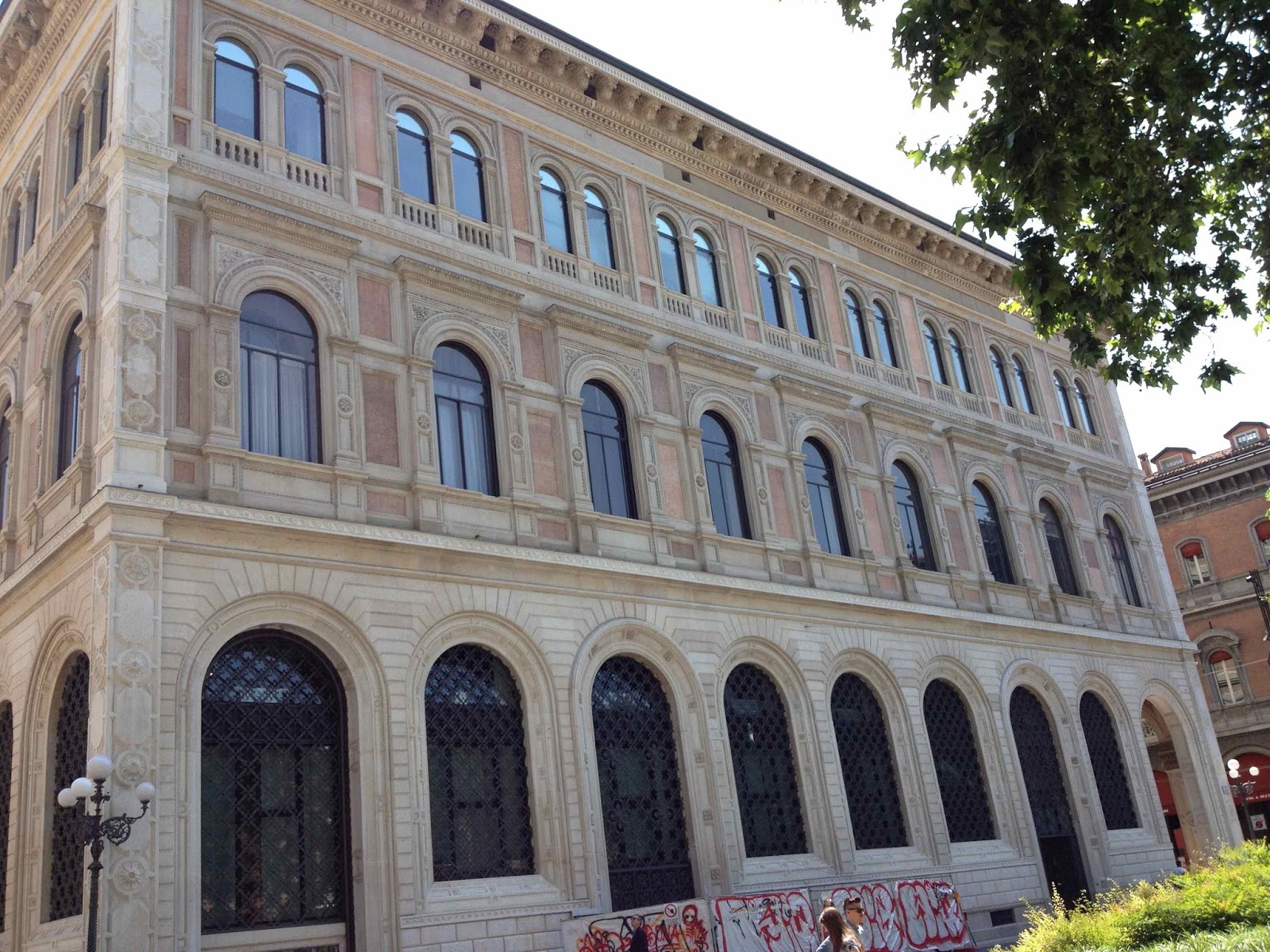 Retroment of Baron and Baroness Von D'Lucci: Bononia Docet (Bologna ...