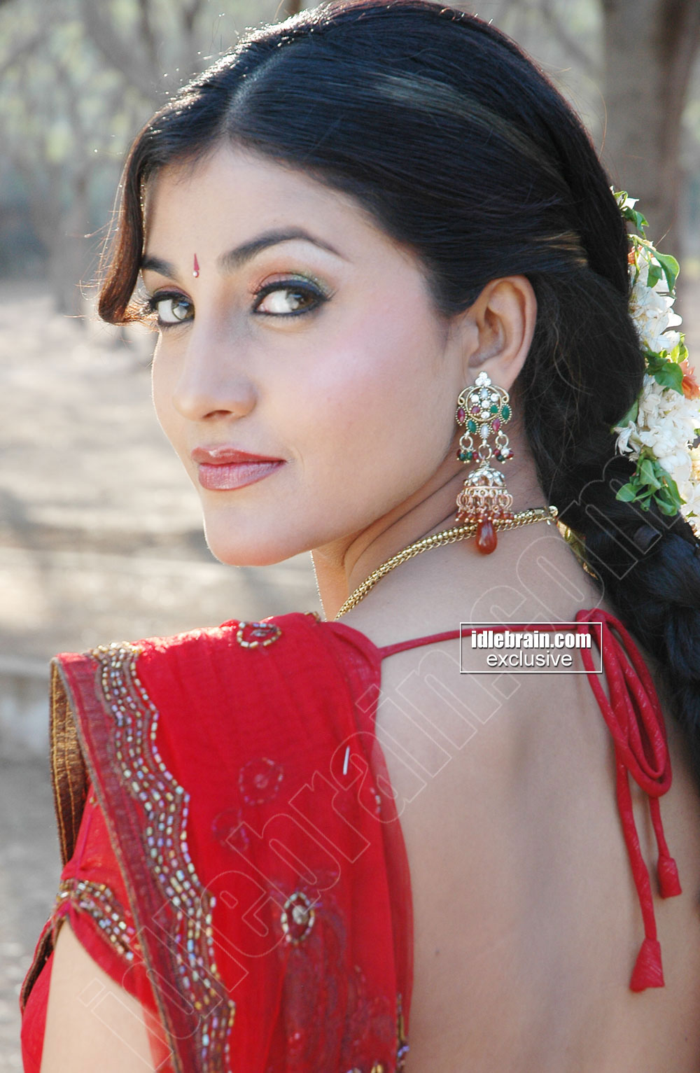 KAUSHA RACH sizzling in red saree - Glam Actress