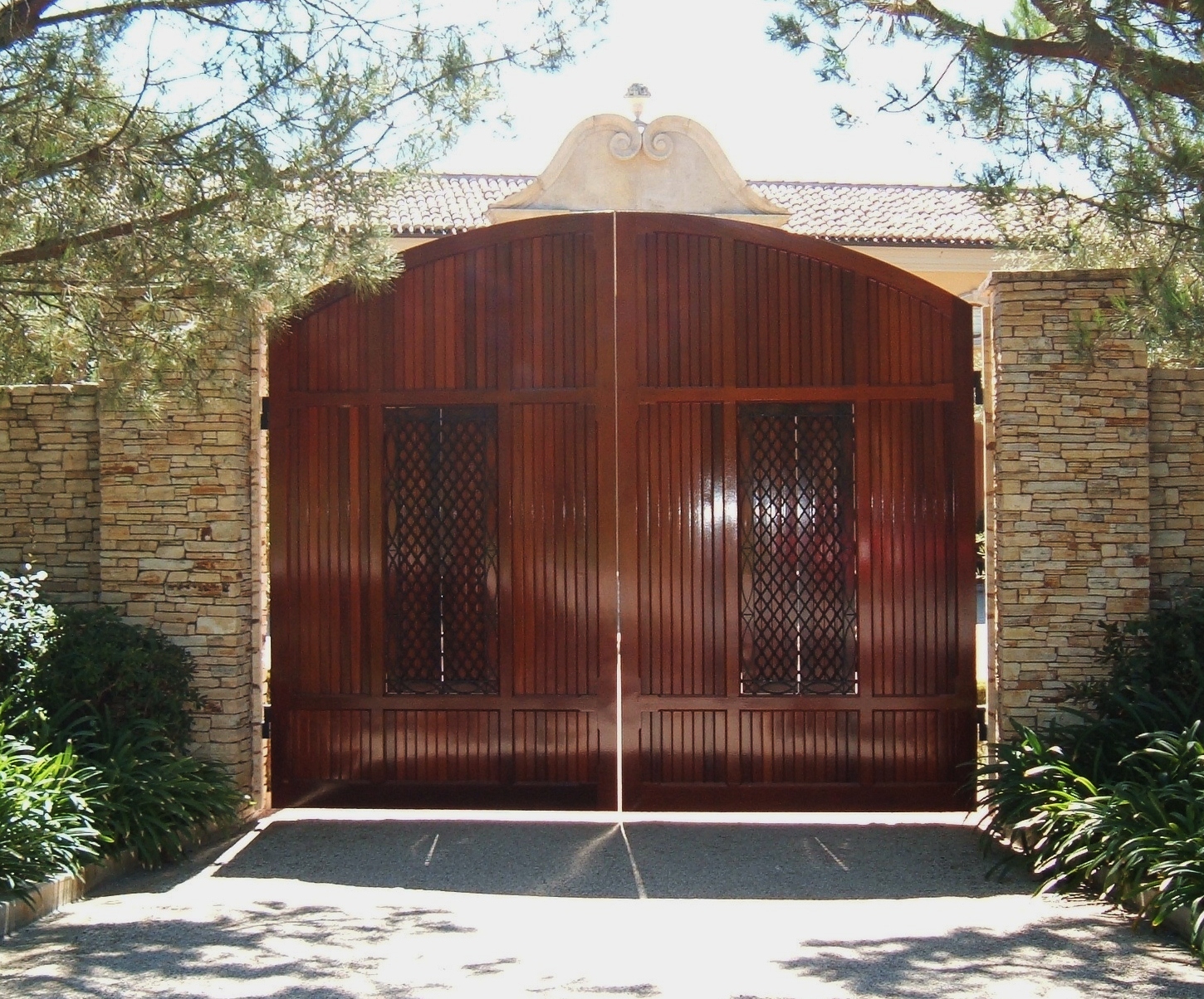 Lewis-Hasenfeld Design Group: Entry Gates