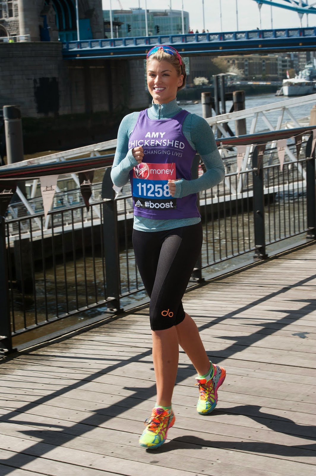N-Yo-Face: Amy Runs Celebrity Marathon