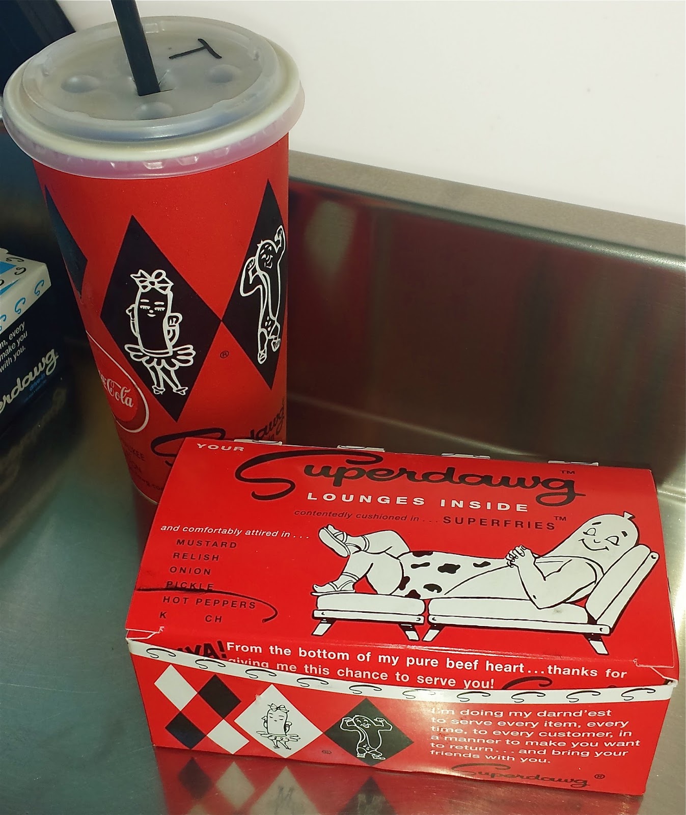 wacky tacky: Chow Time: Superdawg Drive-In