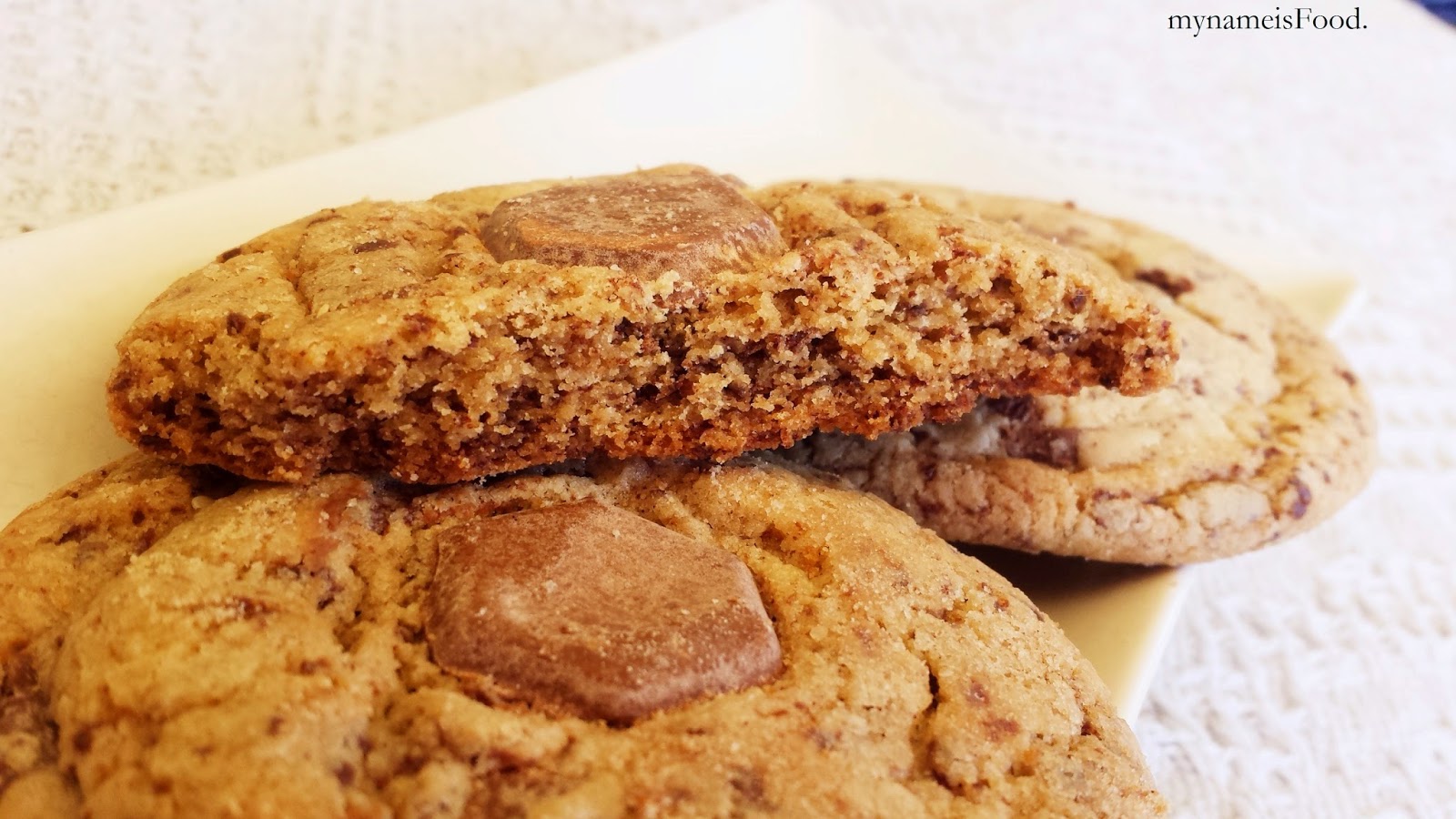 Lindt Chocolate Gourmet Cookies by Brumby's Bakery review. - my name is ...