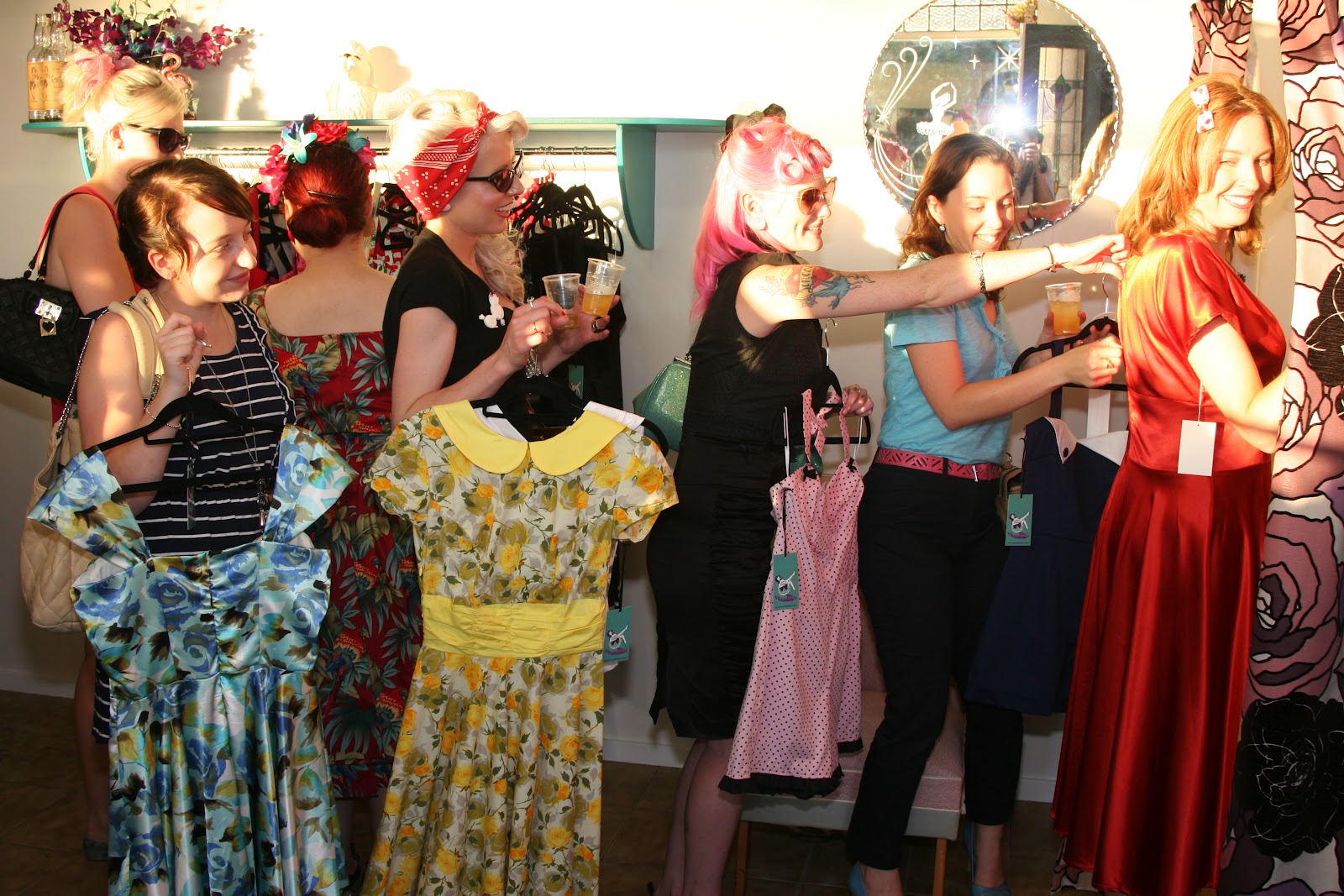 Powderpuff Boutique: Back on the Blog!