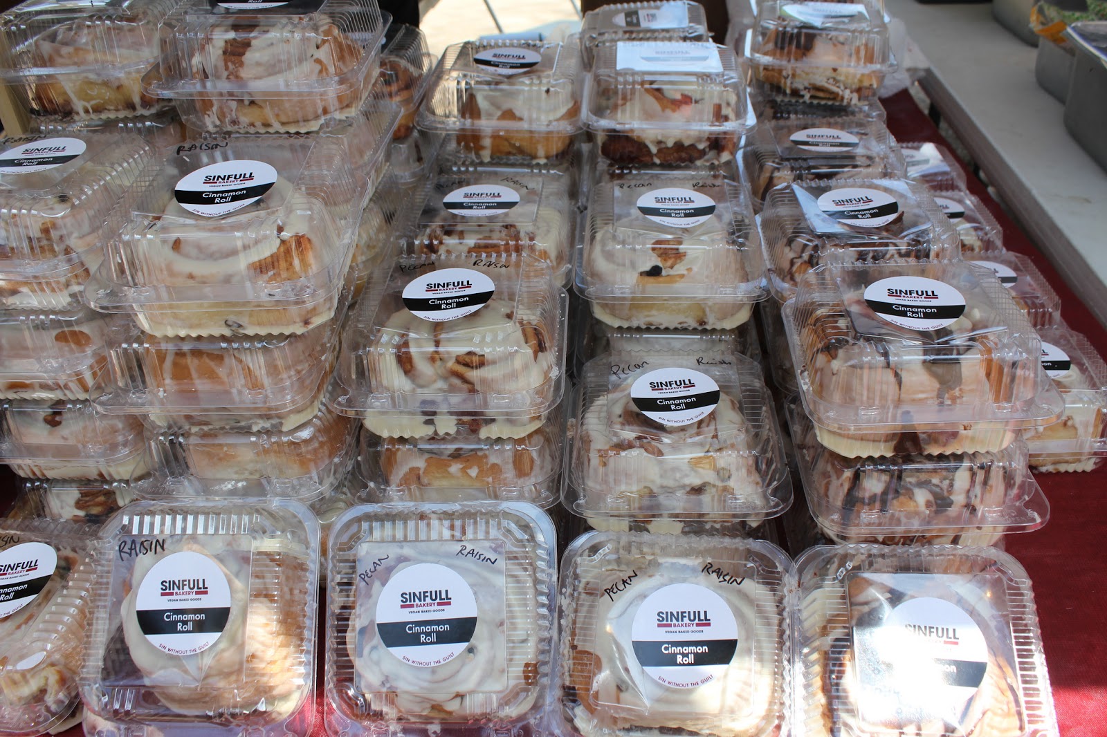 LIVE A LITTLE SUNSHINE: Austin Texas - Texas VegFest and a lot of Great ...