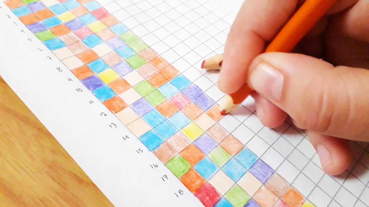 Todo sobre YEAR IN PIXELS ¡Empieza uno YA MISMO!