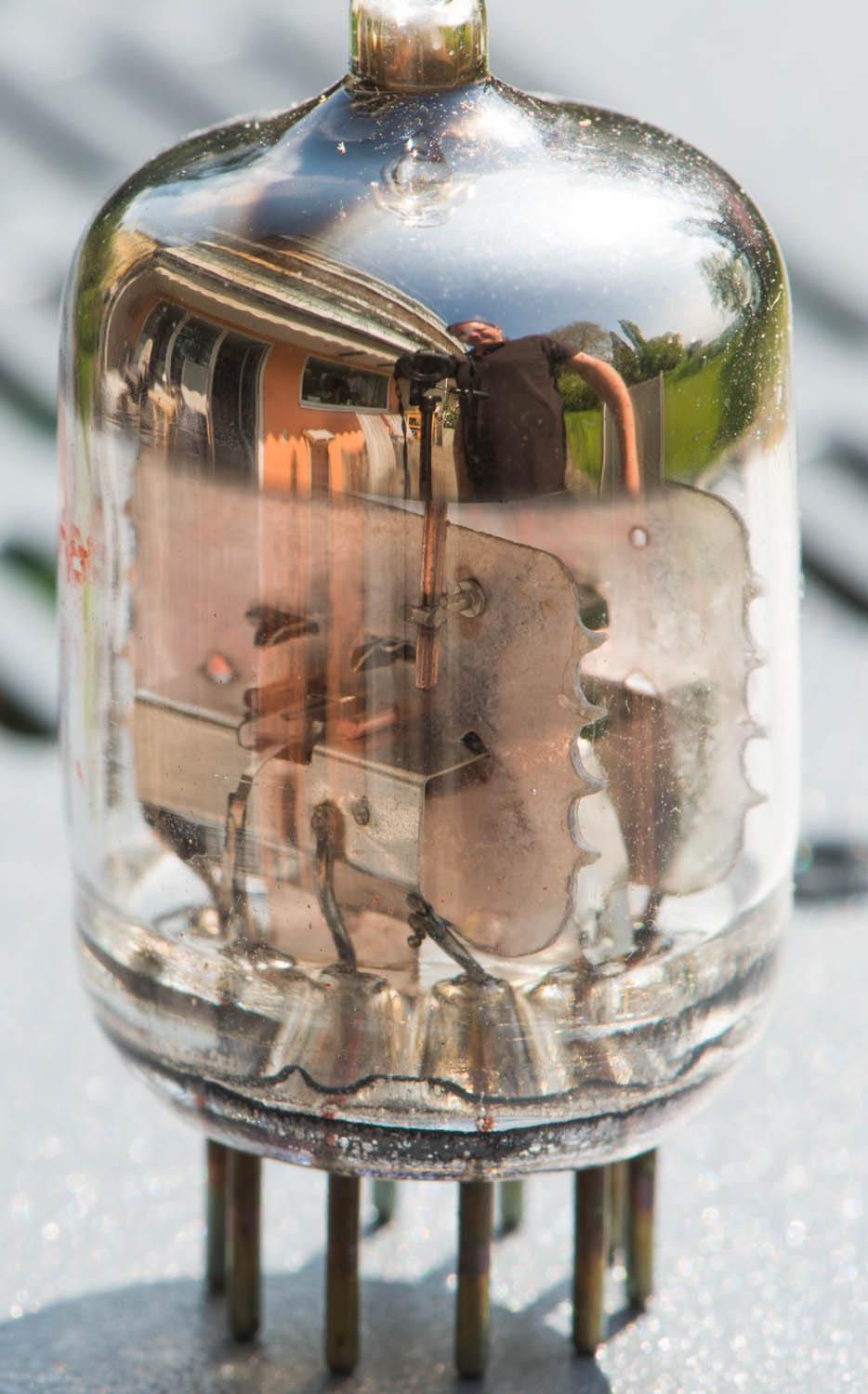 VinylSavor: Tube of the Month : The 6AM4