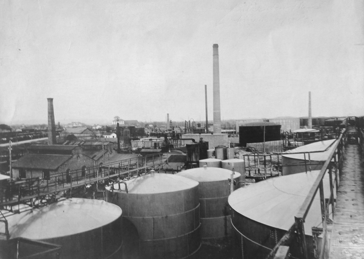 Petroblog: Old romanian oil refineries
