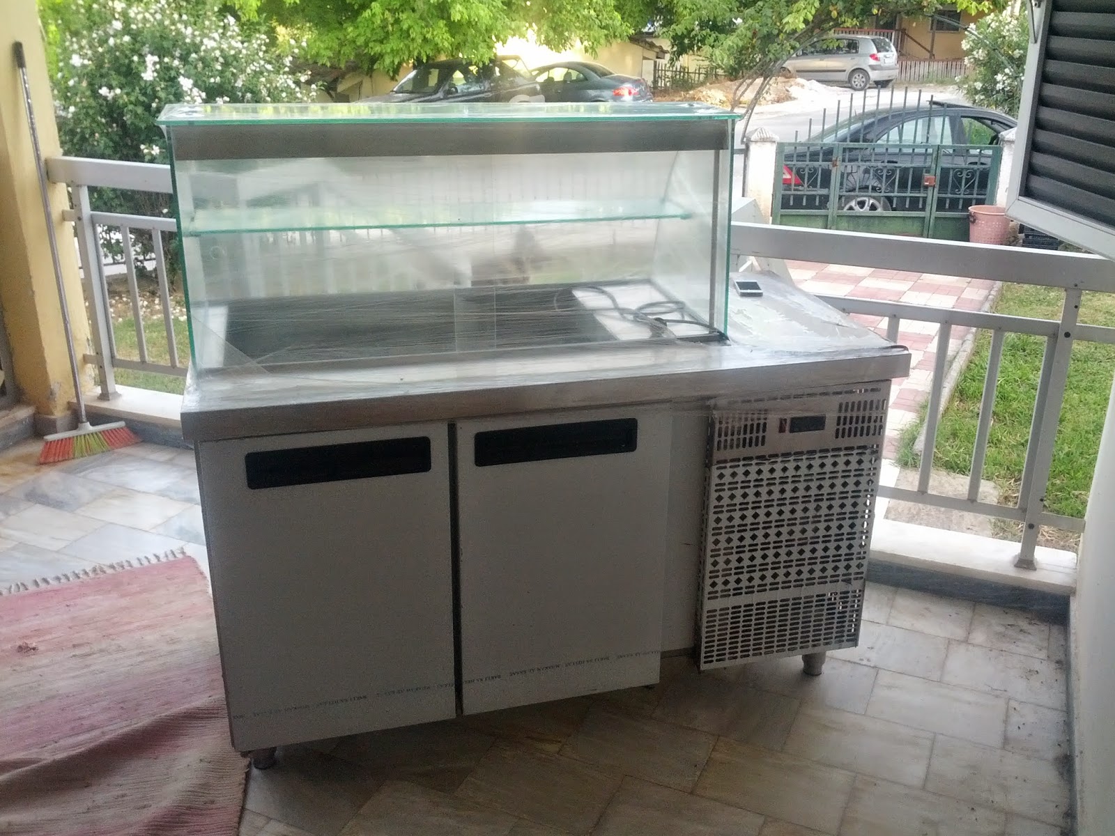Used Items: Επαγγελματικο ψυγειο βιτρινα