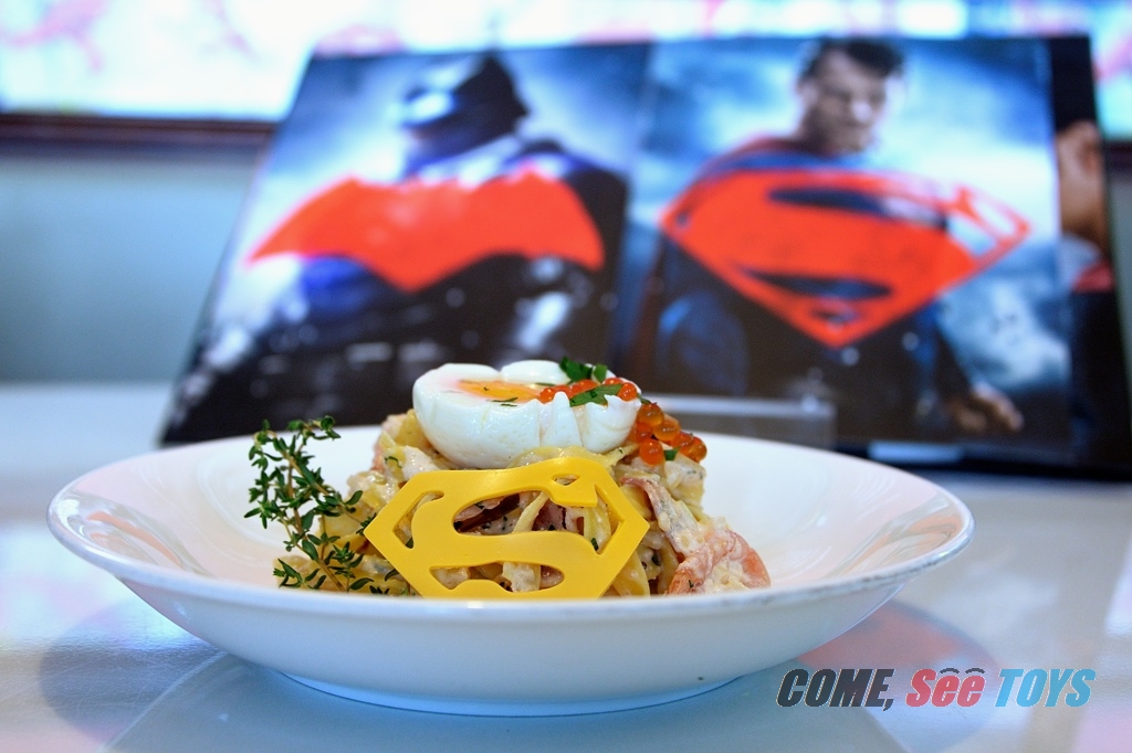 Come, See Toys: Batman v Superman: Dawn of Justice - SingPost MyStamp ...