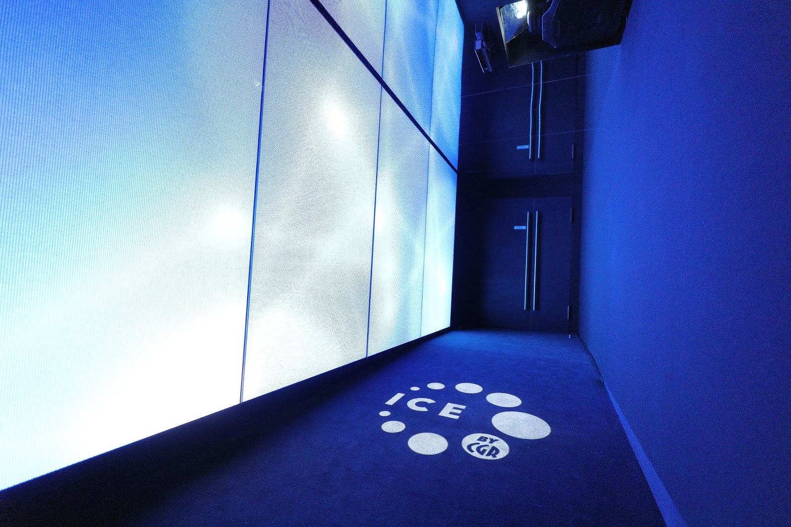 CGR Paris Lilas présente la salle Ice (immersive Cinema Experience ...