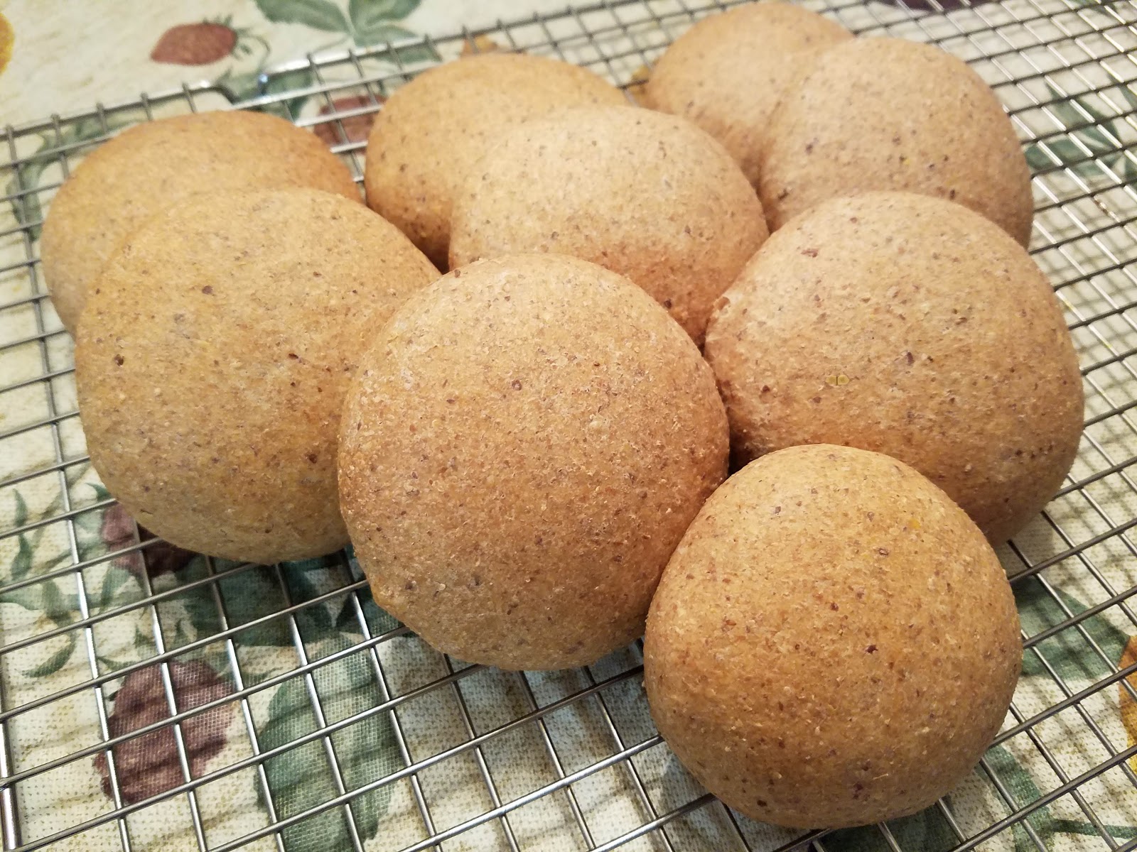 Hanaâ's Kitchen: World Bread Day 2018: Multi-Grain Multi-Seed Sandwich ...