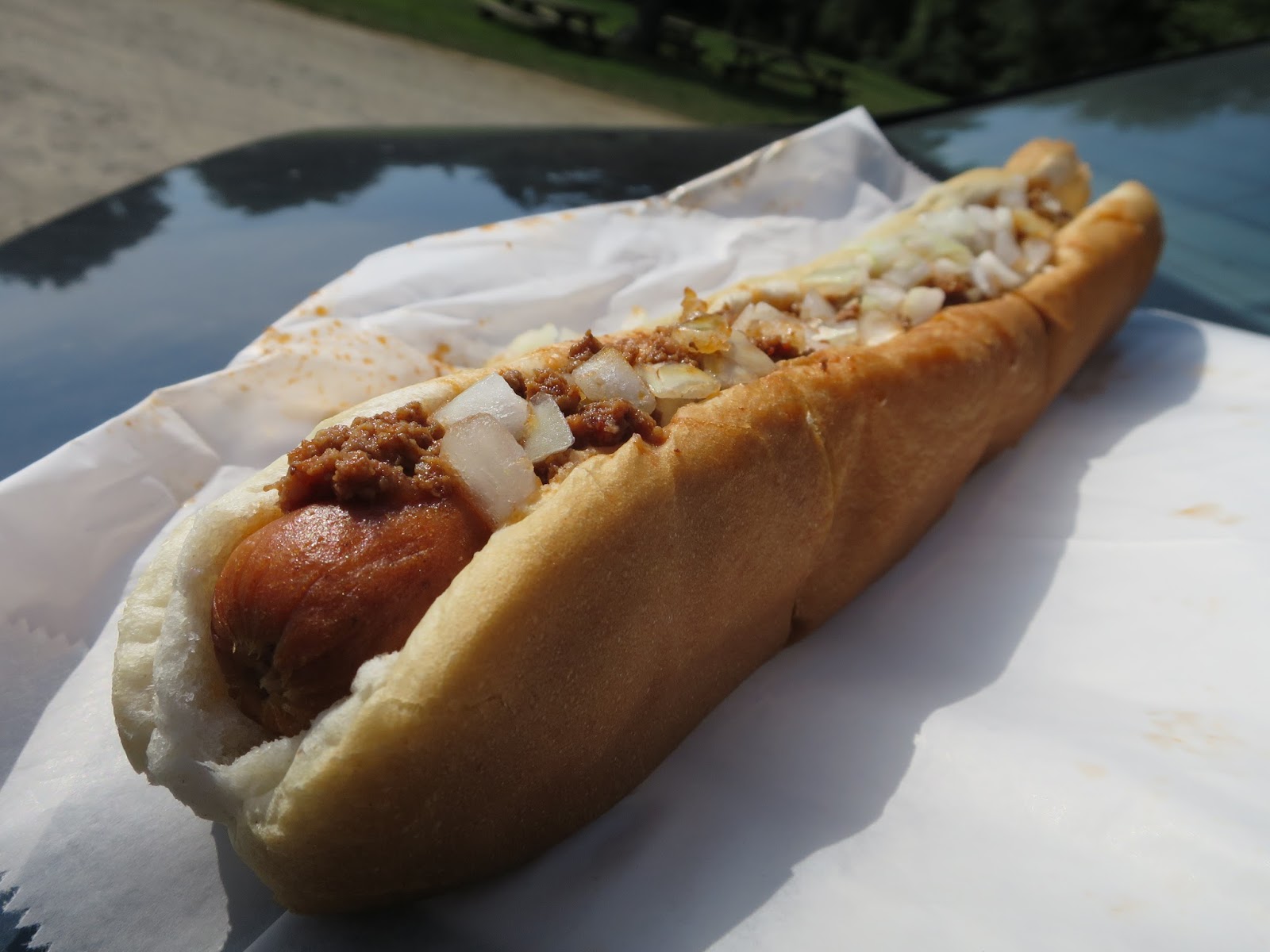 Smokin' Chokin' and Chowing with the King: The Wieners of Western ...