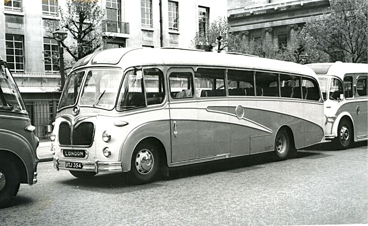 Beejays Bits and Pieces: April 2009