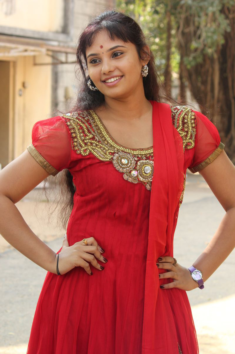 Velmurugan Borewells Tamil Movie Stills - Indian Celluloid | 100 Years ...