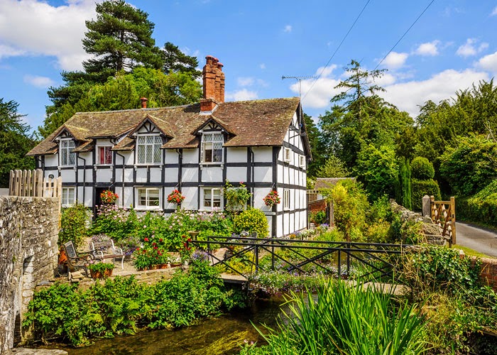 Living Large In Small Spaces - Millstream Cottage - A Joyful Cottage