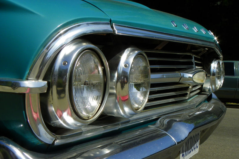 California Streets: Berkeley Street Sighting - 1960 Chevrolet Impala