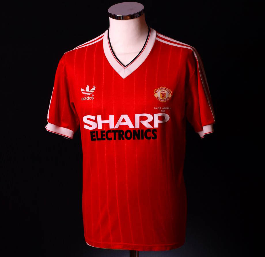 Adidas Manchester United Home Kit History - Footy Headlines