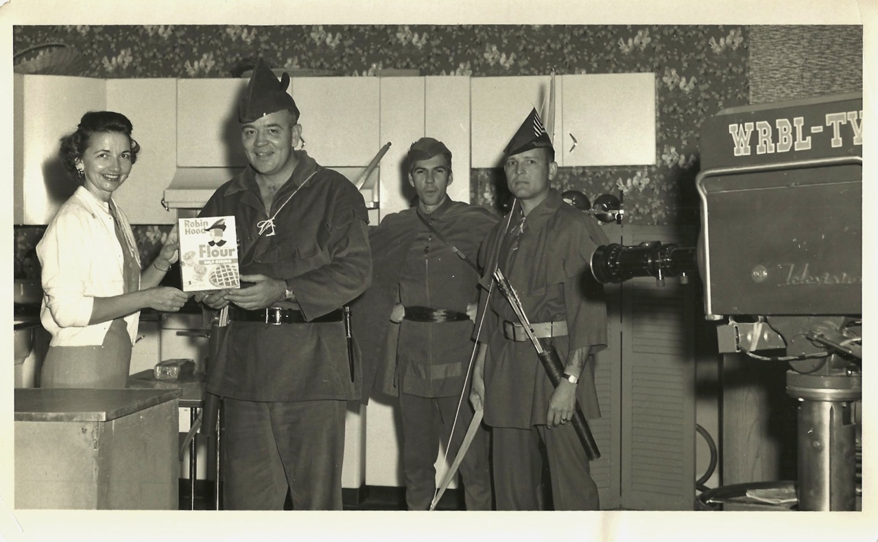 Neato Coolville: THE ROZELL SHOW ON WRBL-TV