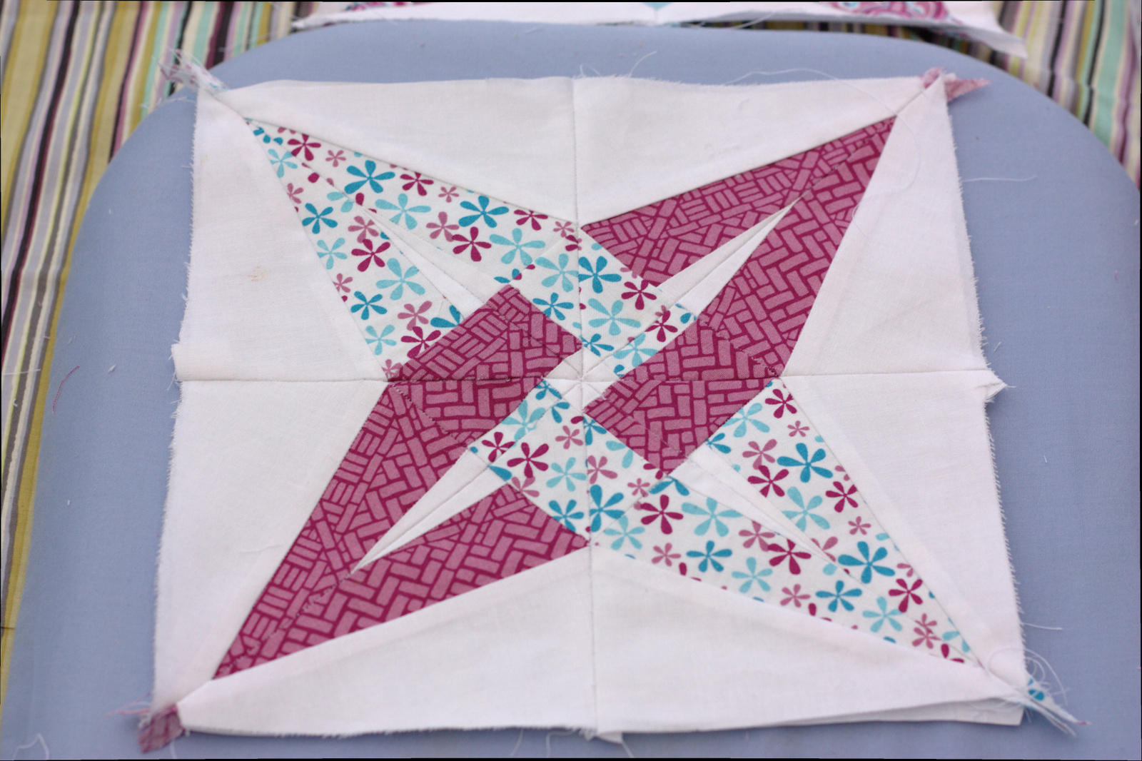 Patchwork Quilt: 3. A Guide to Paper Piecing + Free Pattern! ~ The ...