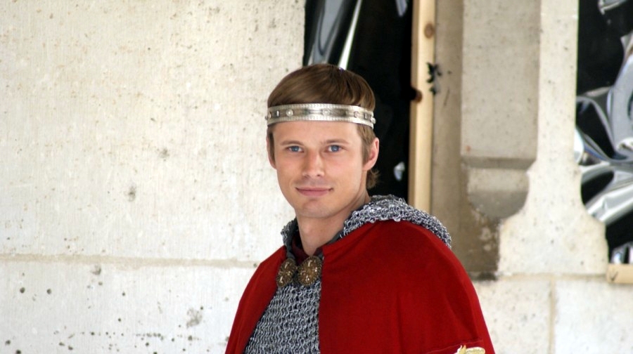 MERLIN BBC FAN BLOG - Welcome to The Crystal Cave - News and Spoilers ...