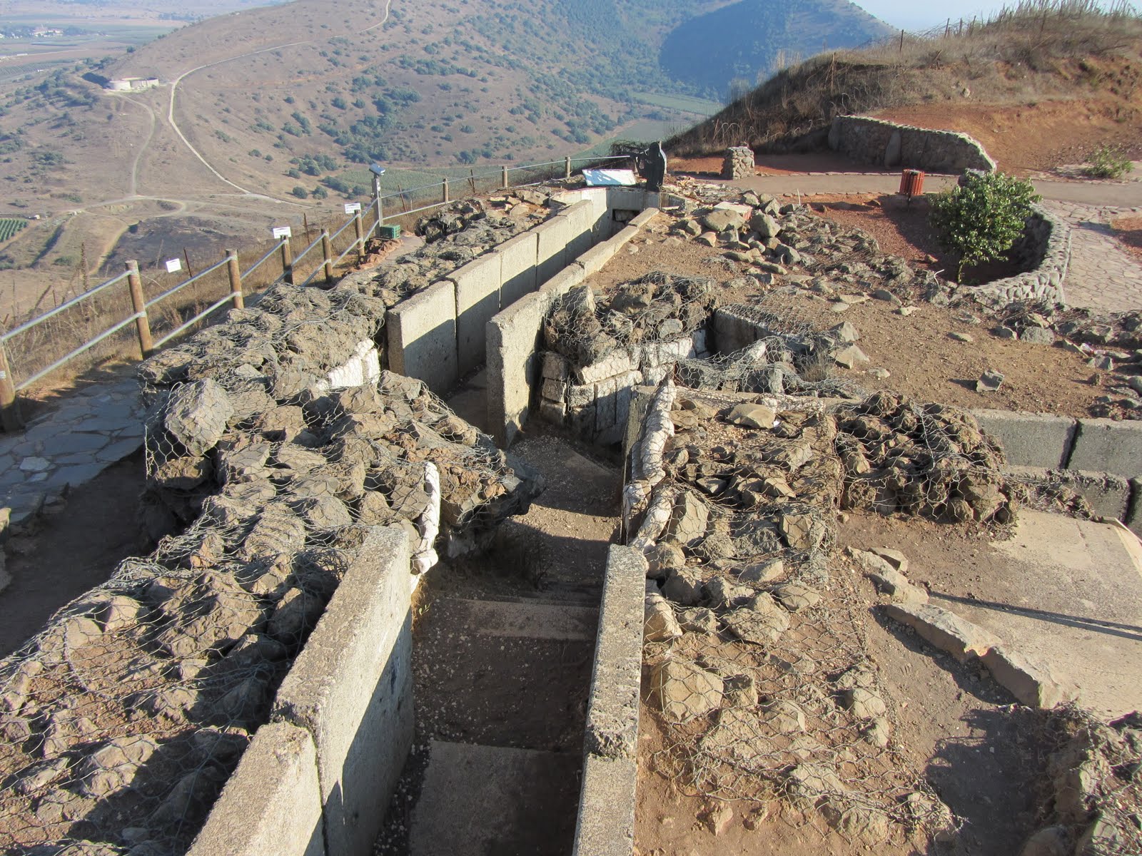 Huntsmans in the Holy Land: Pictures from Yesterday, Northern Israel