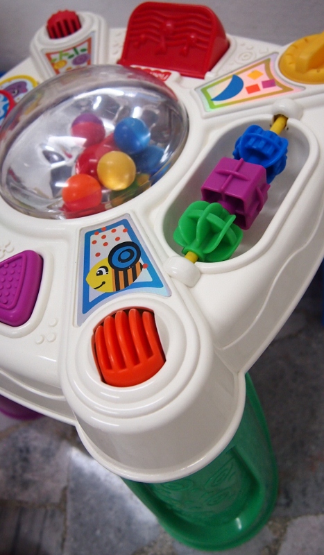 JuaiMurah: Fisher Price Musical Play Table