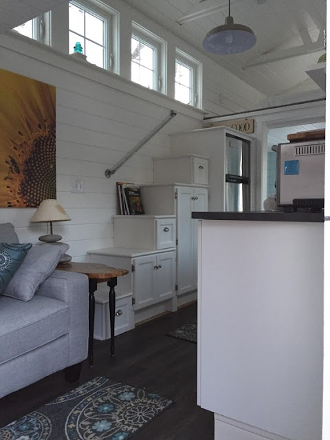 TINY HOUSE TOWN: The Seagrass Cottage 2 (350 Sq Ft)