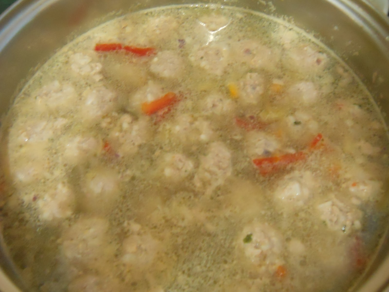 Reteta de acasa: Ciorba de perisoare