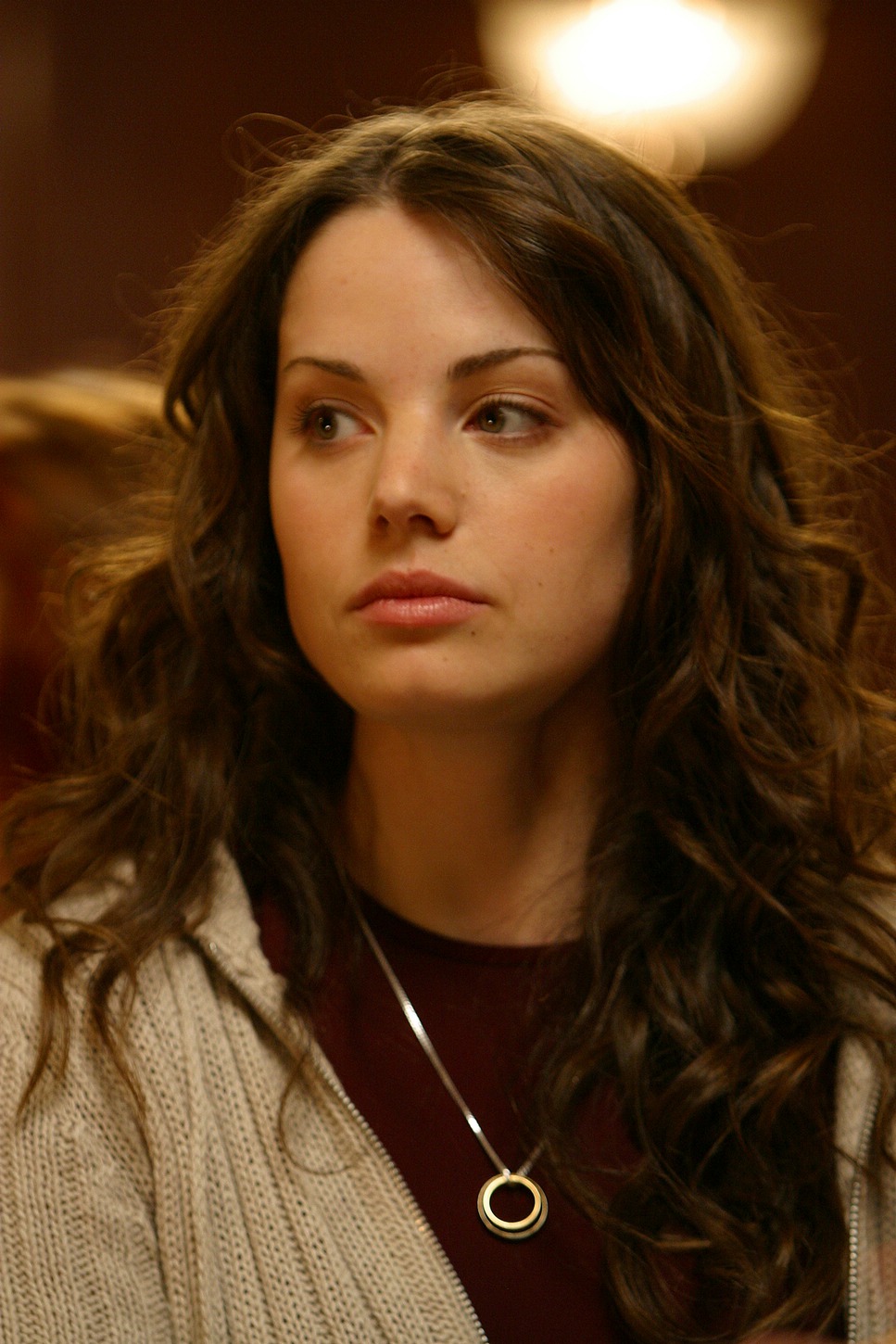 Erica Durance Photos | Tv Series Posters and Cast