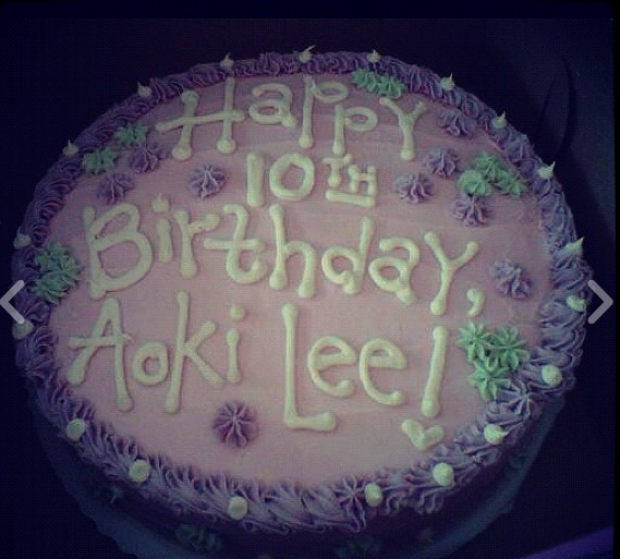 The Posh Life of Pampered Petite's: Happy Birthday Aoki Lee Simmons