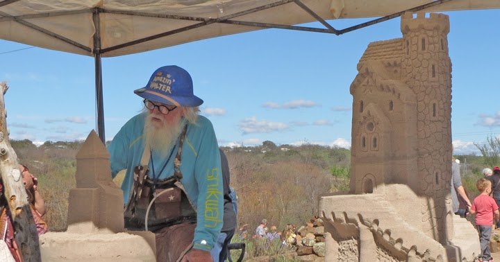 Mark & Teri's Travels: Rock Stacking Competition