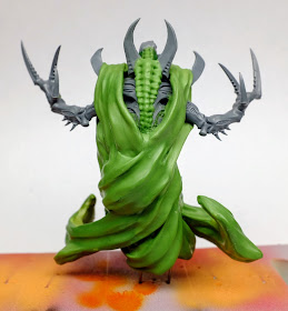 Modern Synthesist: Genestealer Patriarch Conversion - MonsterMarch Week 4