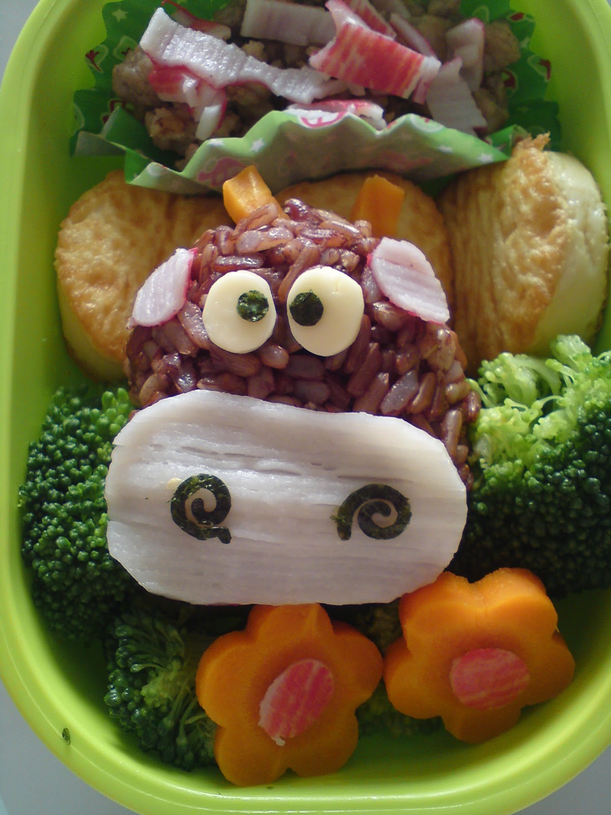 Dragonfly Bento Box: Brown cow - Mooooo