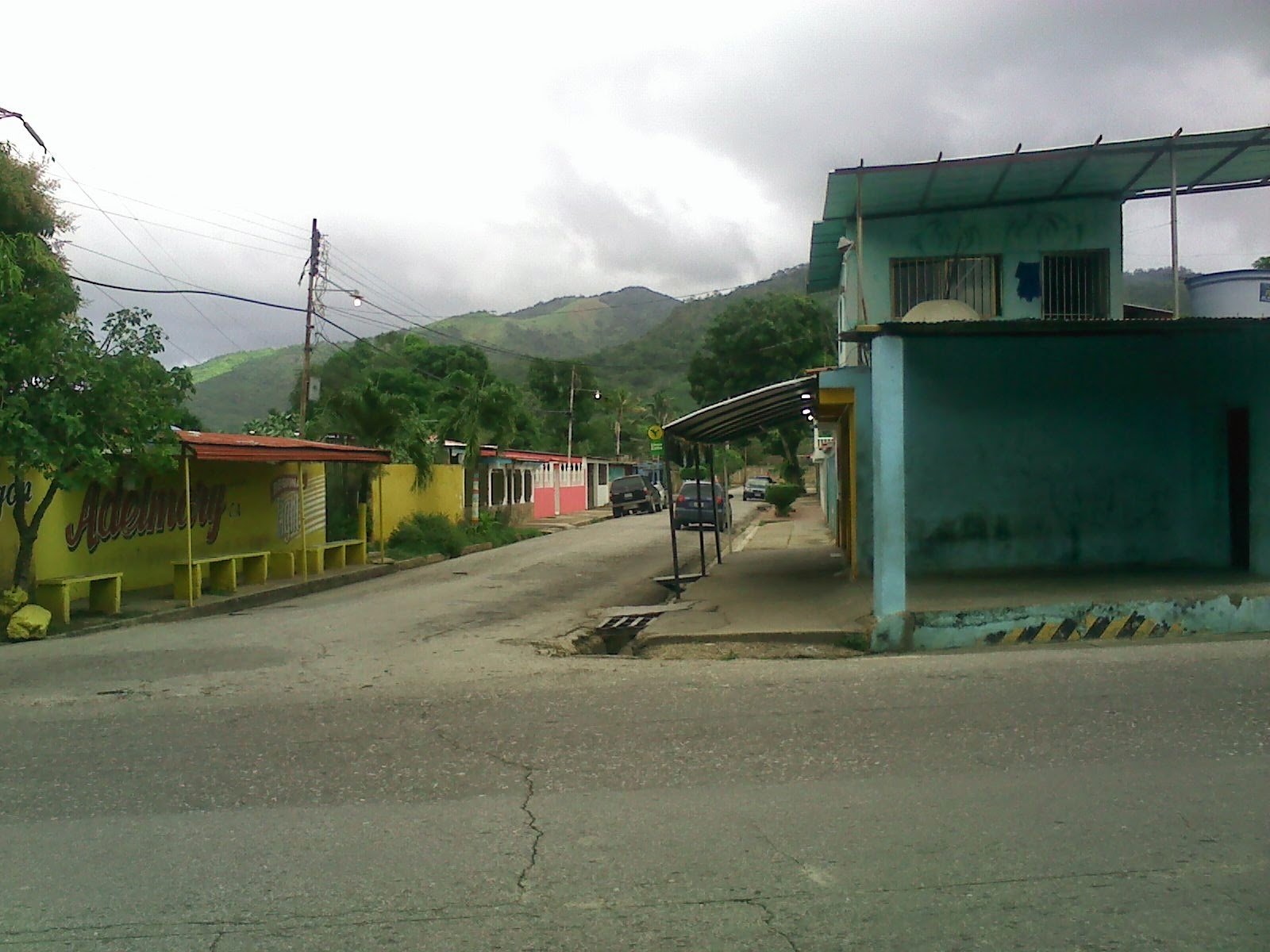 Carúpano Fotográfico: Charallave Desde la vereda 1 - 9