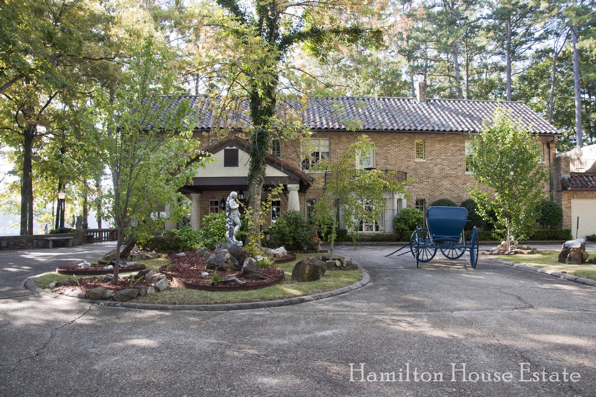 Photography, Virtual Tours, Graphic & Web Design - Our Passion