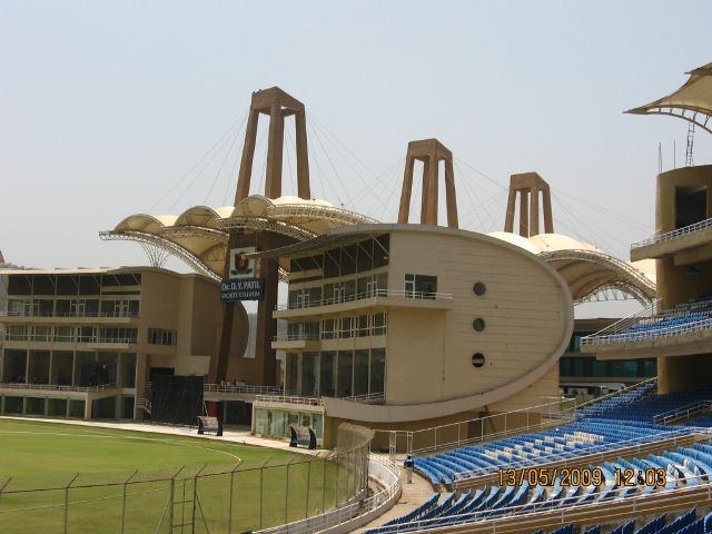 HOME OF SPORTS: D Y Patil Stadium