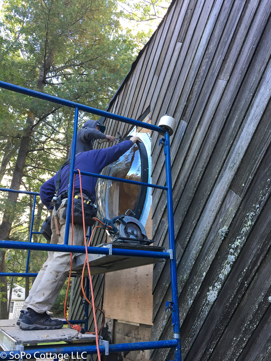 SoPo Cottage: For the Love of a Bubble Window - But Don't Try This at Home
