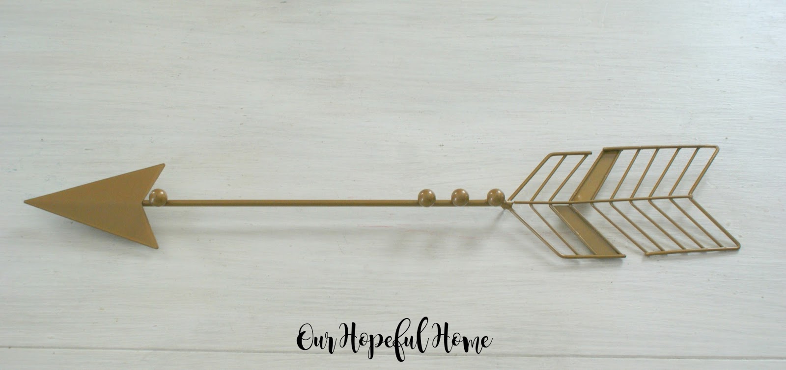 Our Hopeful Home: DIY Rustic Wooden Sign With Arrow