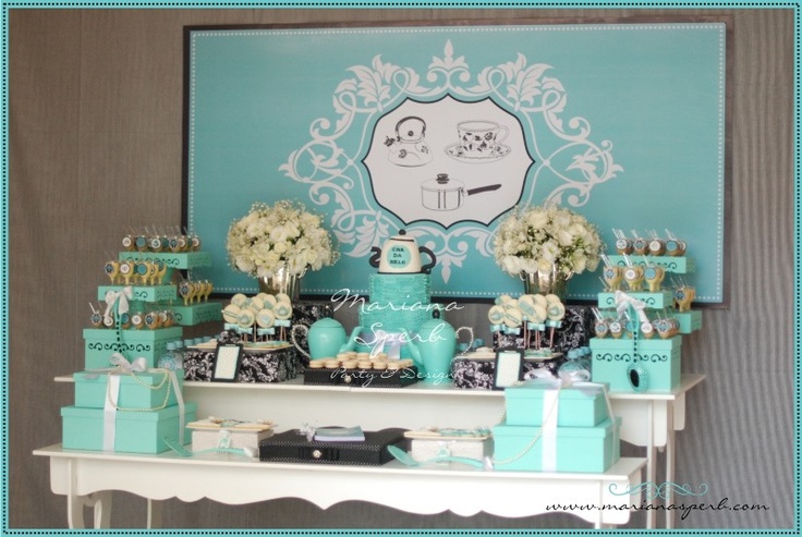 Azul Tiffany, tudo sobre esse padrão de cor e como usar para sua festa