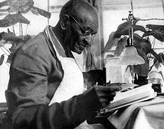 Bespectacled Birthdays: George Washington Carver, c.1930s