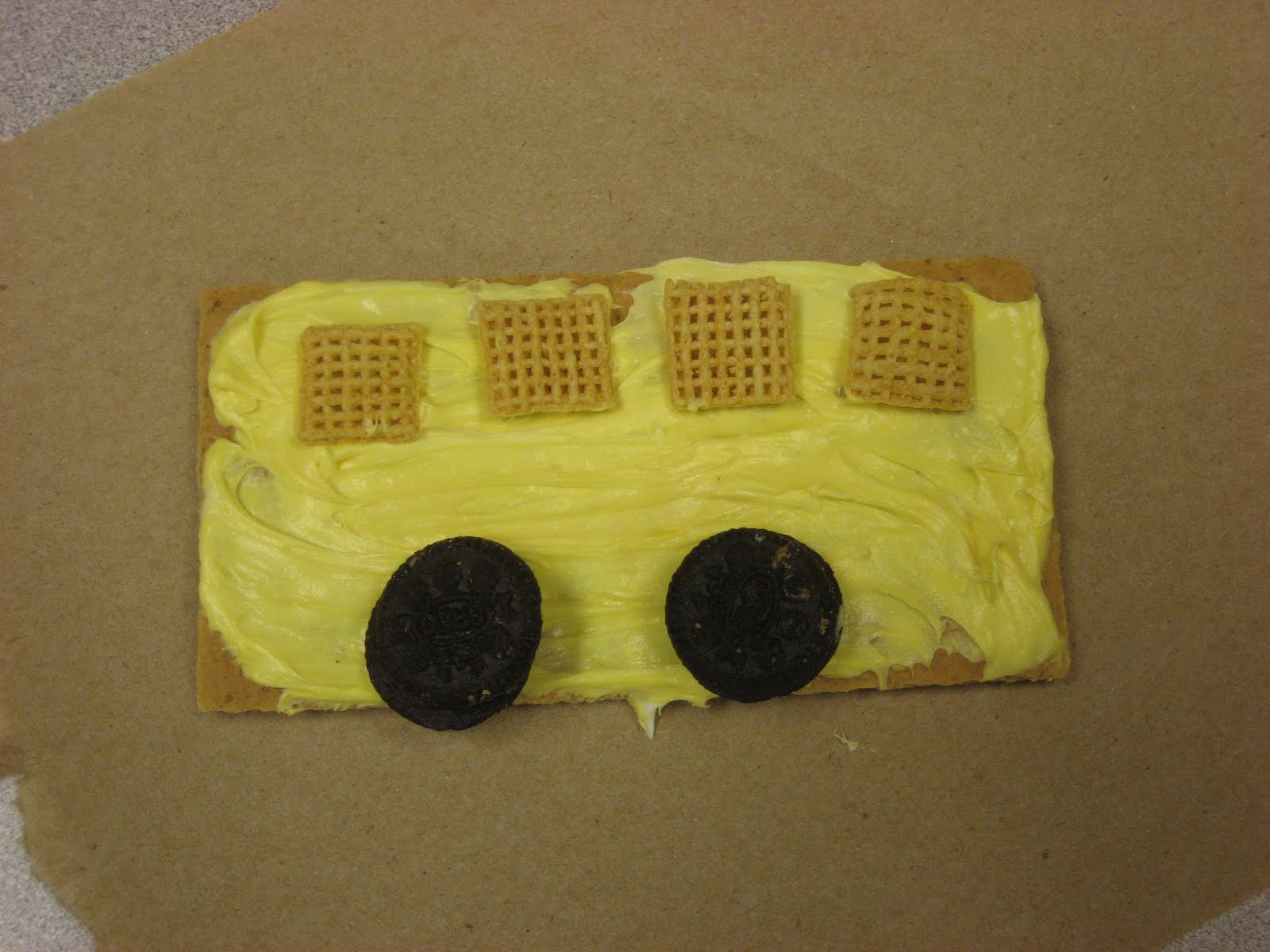 Ms. Heinrich's Kindergarten Corner: Snack Bus