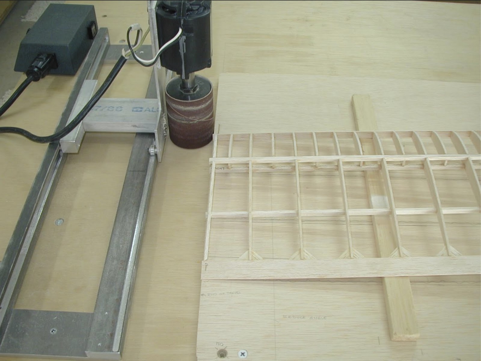 The Building Board: Larry Davidson's Dihedral Joiner