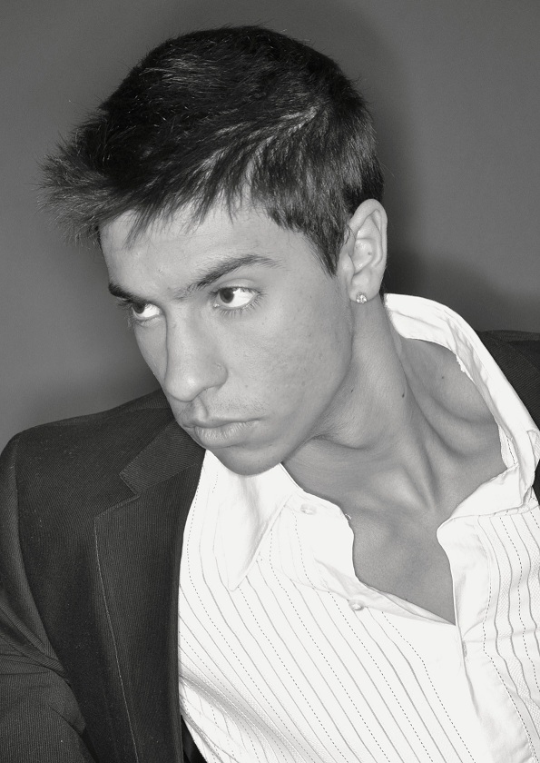 Artisti Modelle Modelli Italia: PROMOZIONE CATALOGO ALESSIO SUNDAS MODELS
