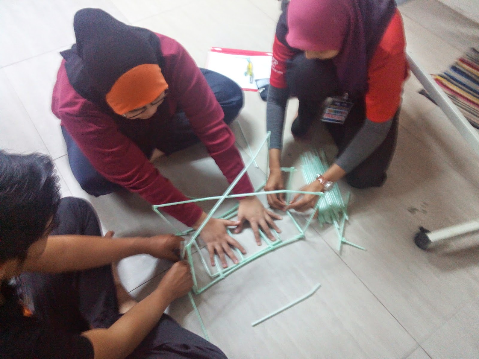 Ini sebuah kisah cinta, dari sekeping hati...: Team Building Janda Baik ...