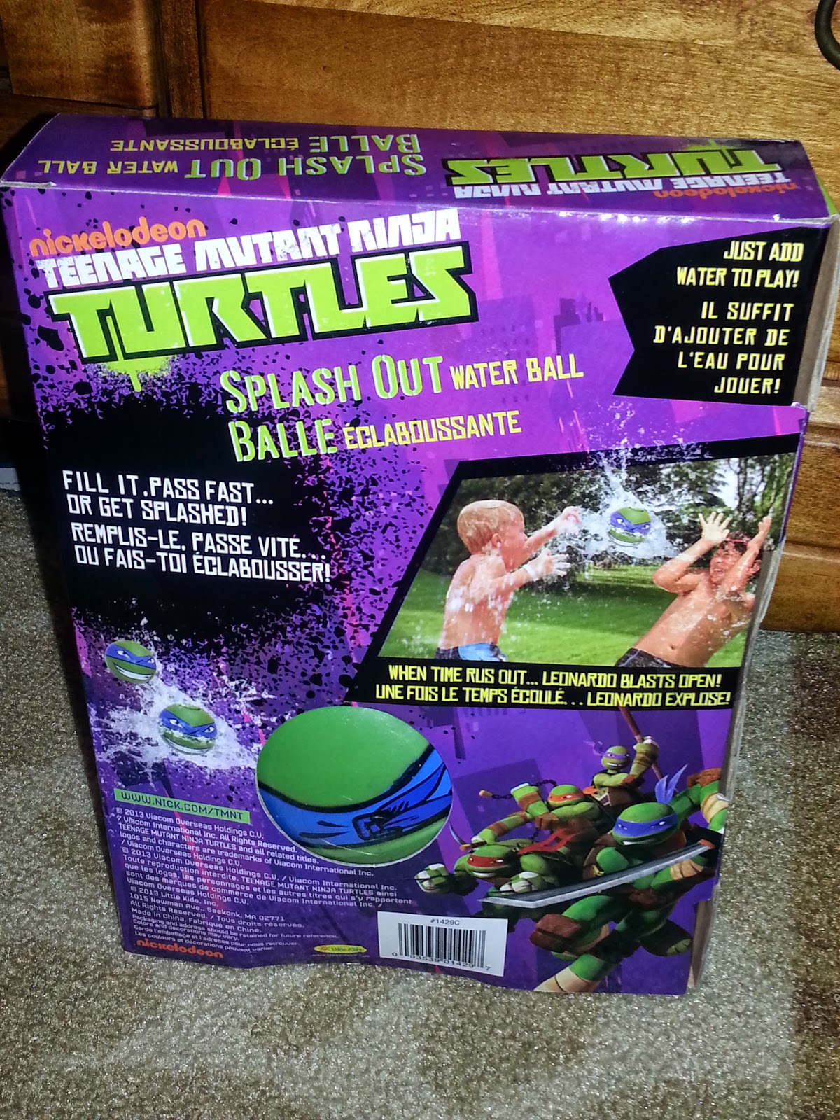 Make a Splash with the #TMNT Splash Out Water Ball #Review + #Giveaway ...