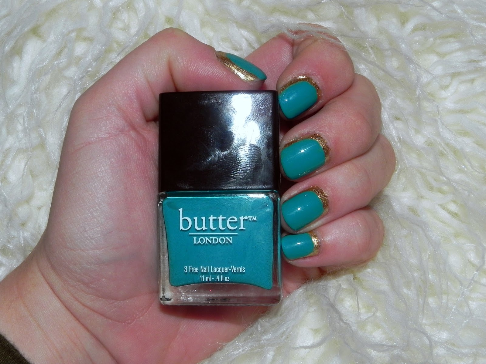 Smart n Snazzy: My Mani ~ DIY Tracy Reese NYFW Manicure