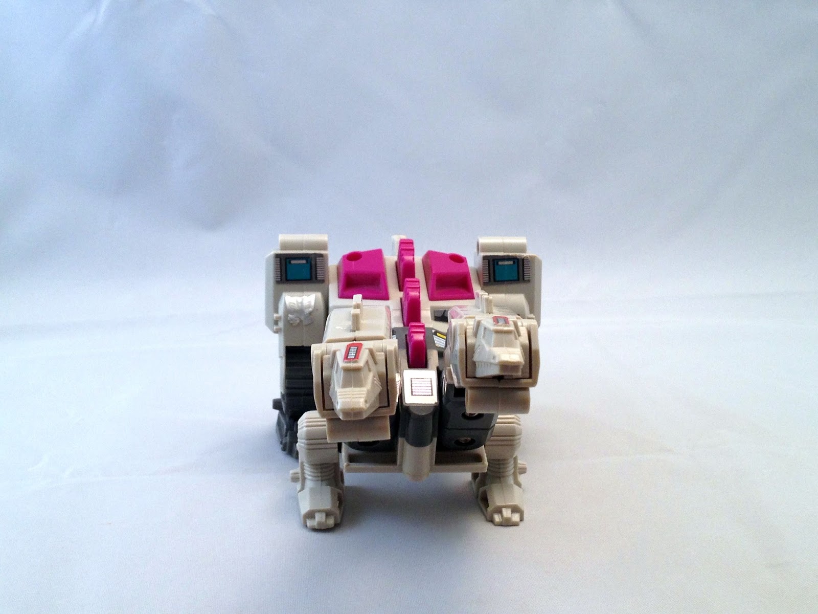 Optimal Omega's Transformers: Hun-Grr! Wait, Hun-Gur? No, it's Hun-Gurrr!
