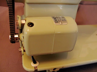 The Sewing Machine Rescue : Dressmaker 205 White or Dial n Sew Sewing ...