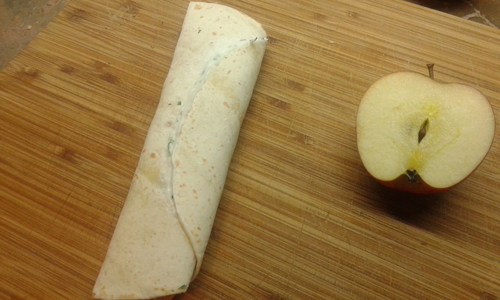 Food and Emotions: Receita | Wrap com fiambre, maçã e queijo quark