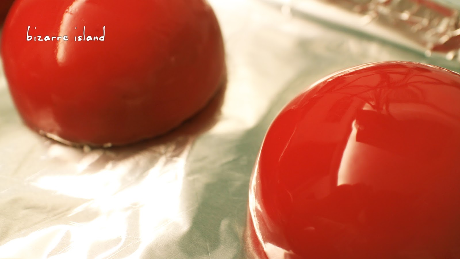 ~ bizarre island ~: Santa's Hat Mirror Glaze Apple Entremet | Themed ...